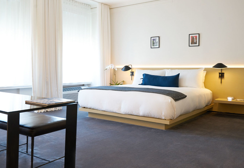 Ambassador Chicago ties up with Hyatt lifestyle brand ]