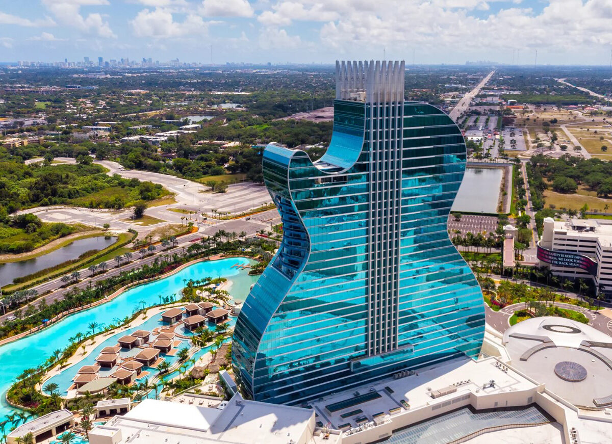 The Mirage, LV closes to make way for guitar-shaped hotel